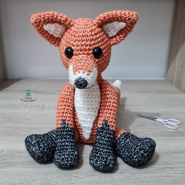 Ravelry: Fraser the Fox pattern by Little Green Bear