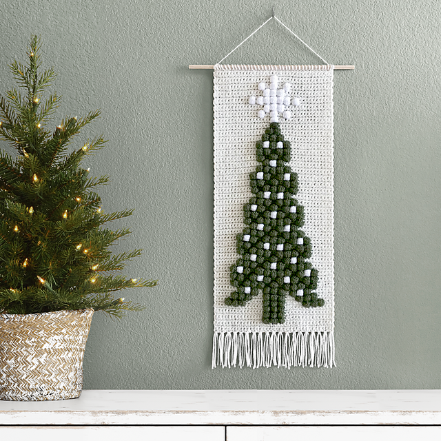 Ravelry: Christmas Tree Wall Hanging pattern by Jeanette Bagley