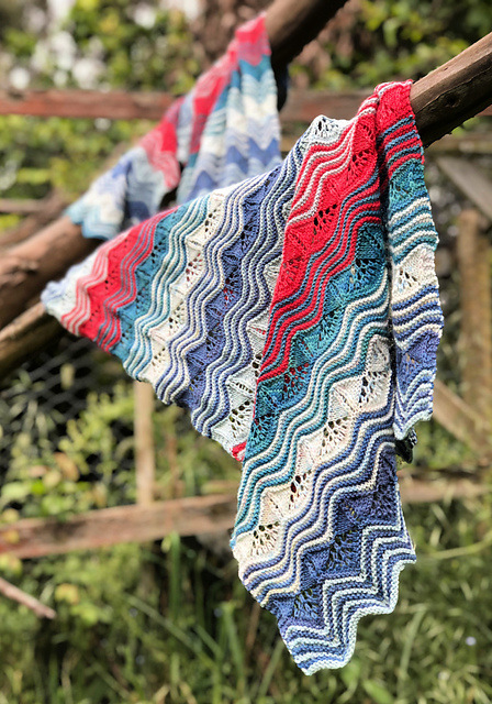 Ravelry: Maypole Wrap pattern by Jen Adams