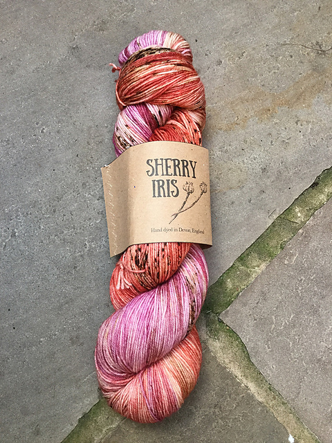 Ravelry: Sherry Iris SHERRY IRIS SOCK 2 PLY