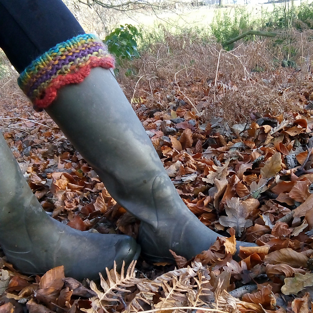 Ravelry: Festoon pattern by Fiona Hamilton-MacLaren