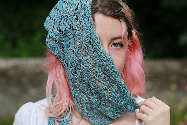 Ravelry: Hakone pattern by Carol Feller