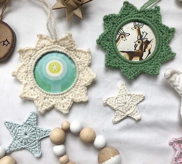 Ravelry: Crochet Star Frame Tutorial pattern by Little Golden Nook