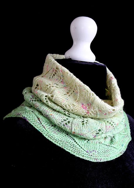 Ravelry: Cashie pattern by Liz Corke