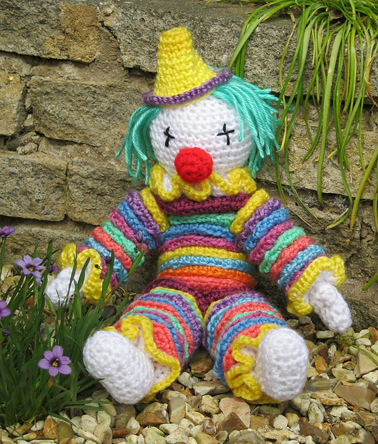 Ravelry: Stretch the Clown pattern by Elizabeth Cranmer