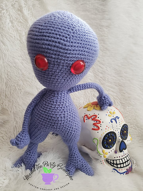Ravelry: The Enfield Horror Cryptid pattern by Lizzie Livett-Buchanan