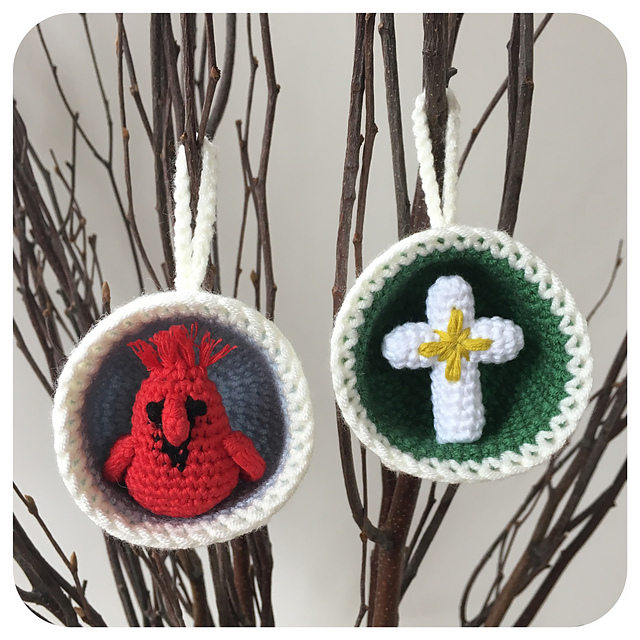 Ravelry: Christmas Bauble Ornament, Cross & Cardinal pattern by Laura ...
