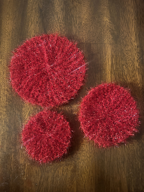 Ravelry: Classic Circle Scrubby pattern by Lois Silva
