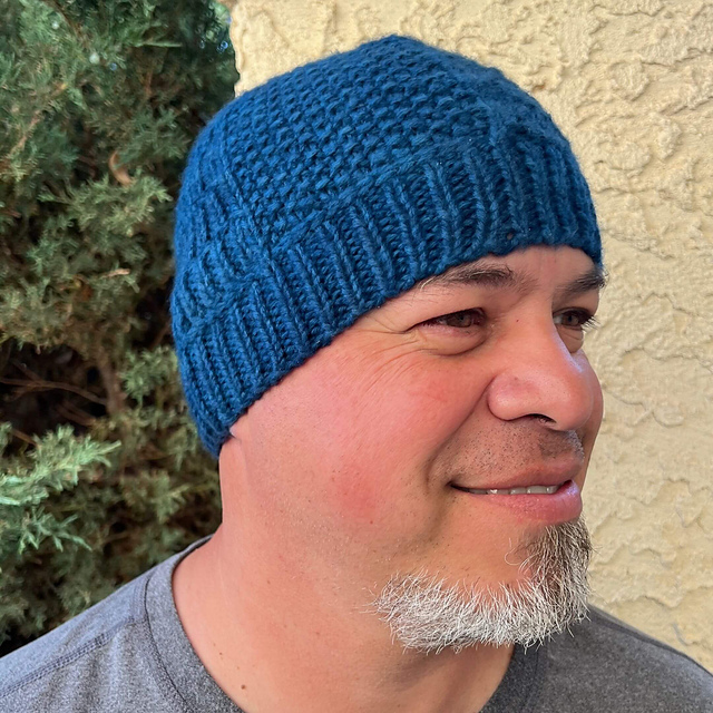 Ravelry: Line Art Beanie pattern by Lois Silva