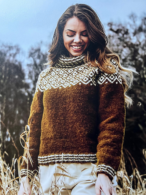 Ravelry: Windböen-Pullover (female) pattern by Lasse L. Matberg