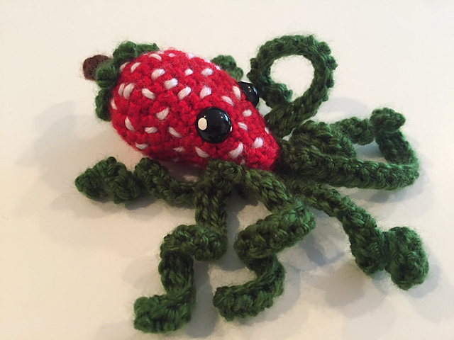 Ravelry: Strawberry Octopus pattern by Jackie Huckabee