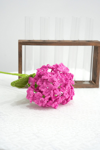 Ravelry: Crochet Hydrangea Flower pattern by Loopara Crochet