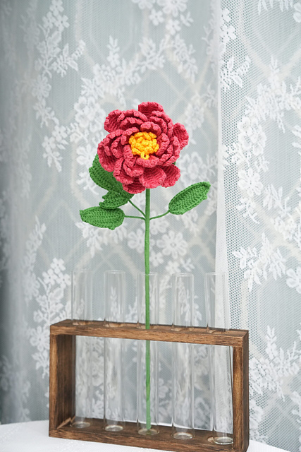 Ravelry: Crochet Peony pattern by Loopara Crochet