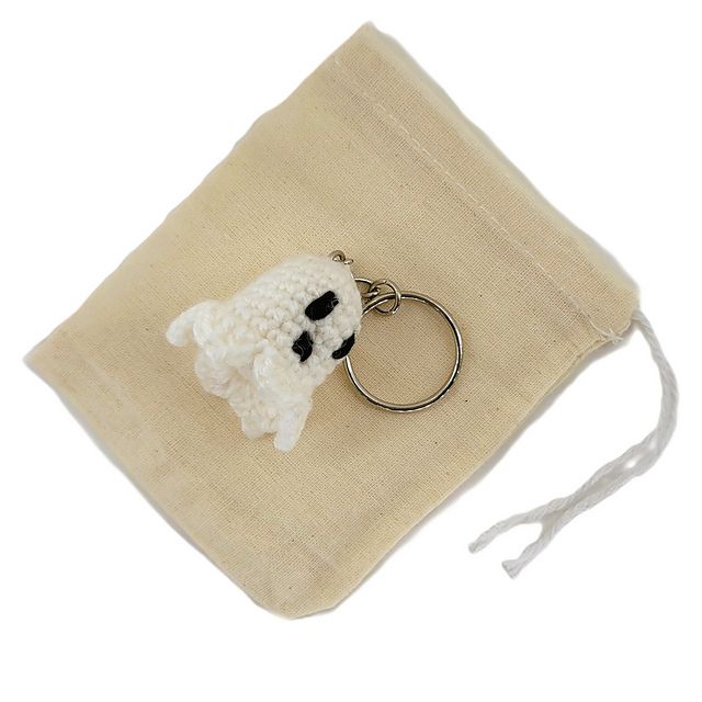 Ravelry: Mini Ghost Keychain pattern by Jennifer Van der Wal