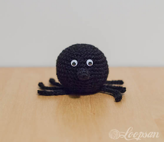Ravelry: Scotty- The Cute Spider pattern by Loopsan
