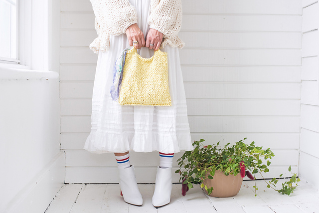 Ravelry: Mini Market Bag pattern by Loopy Mango