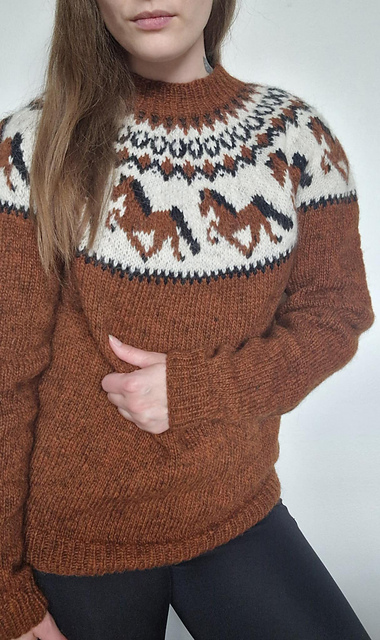 Ravelry: Andvari pattern by Lopamunstur