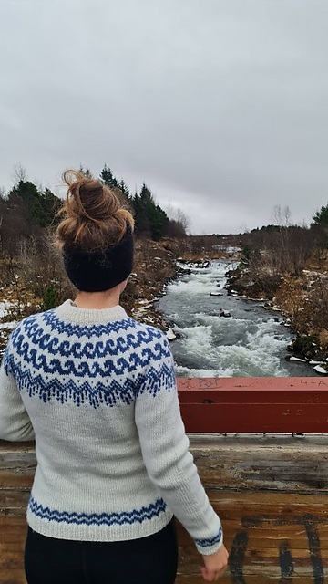 Ravelry: Aquarius Zodiac Lopapeysa pattern by Lopamunstur