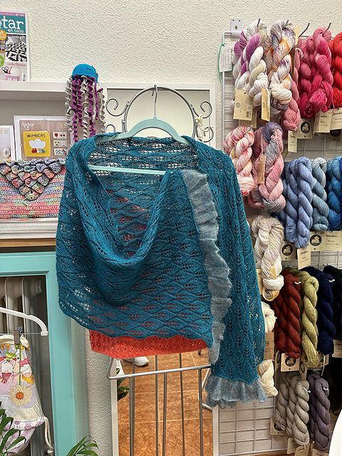 Ravelry: Flora pattern by Loredana Porav