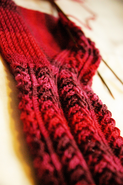 Ravelry: LDAS's Red Hedera socks