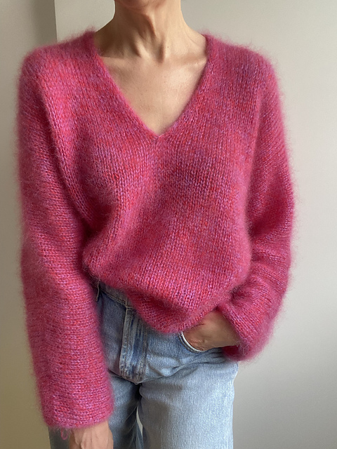 Ravelry: KIM V-Neck Jumper pattern by Tanja Koenigs