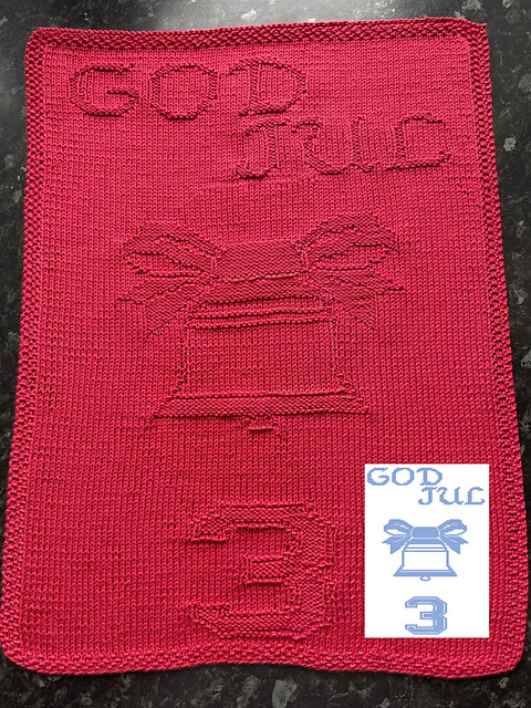 Ravelry: Nr. 444 3. Bells God Jul guest towel pattern by Lotte Nielsen