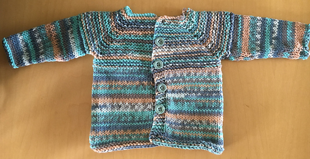 Ravelry: LouDoubleKnitter's Baby Cardi ~ Babbity