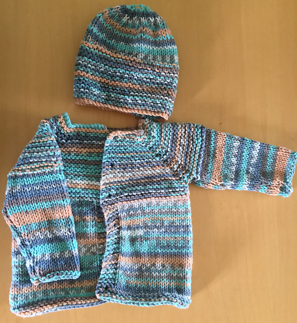 Ravelry: LouDoubleKnitter's Baby Cardi ~ Babbity