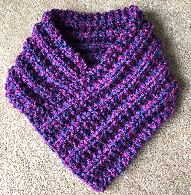 Ravelry: LouDoubleKnitter's Child Snood ~ Purple & Cerise