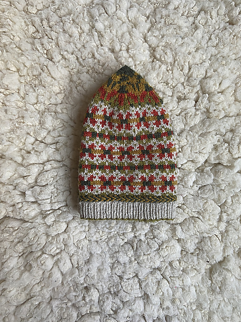 Ravelry: Bough Hat pattern by Louisa Gauge