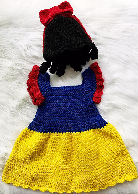 Ravelry: Snow White Dress pattern by Melissa Hassler