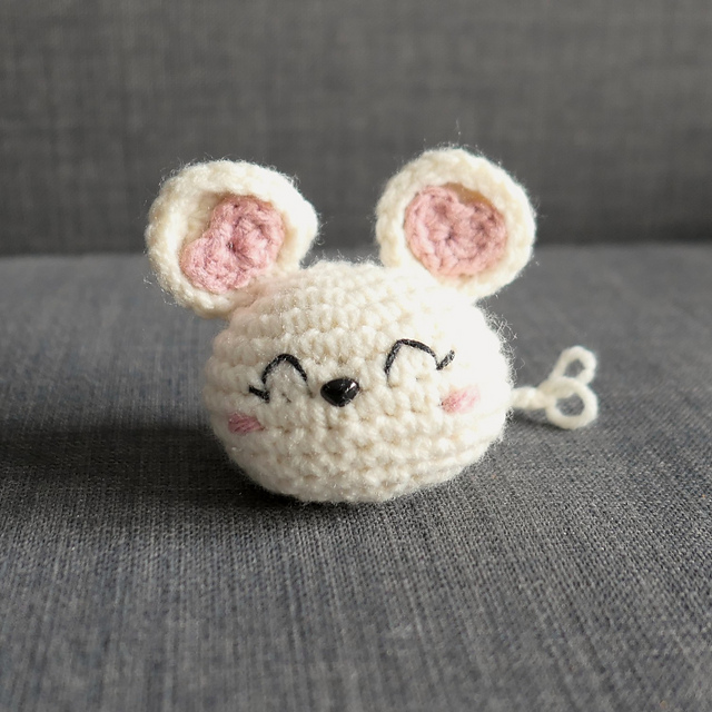 Ravelry: Mouse Bun - Year of the Rat 2020 pattern by Cindy Chan