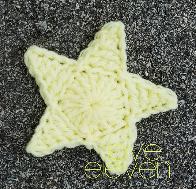 Ravelry: Star Appliques pattern by Kate Sinclair