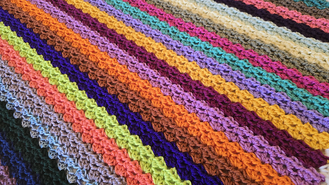 Ravelry: Sunshine Snuggle Blanket pattern by Crochet Me Lovely