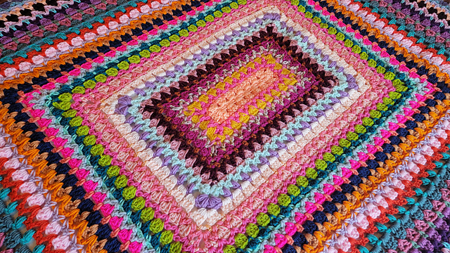 Ravelry: Glitzy Rectangle Afghan pattern by Crochet Me Lovely