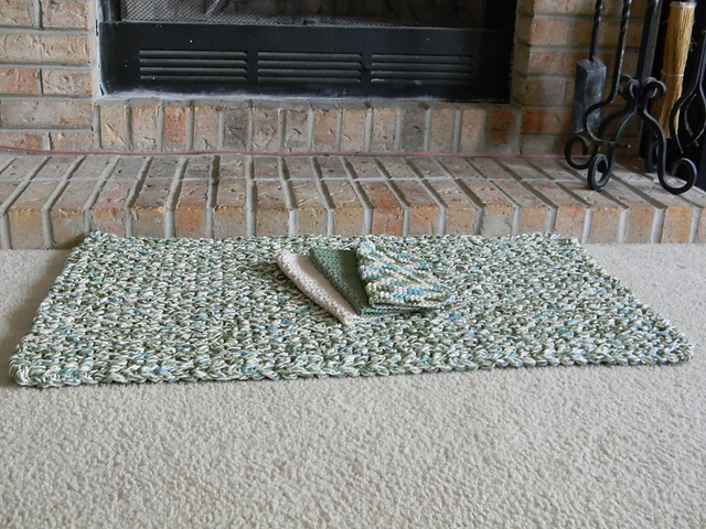 Ravelry: Cotton Rope Rug pattern by Theresa Boyce