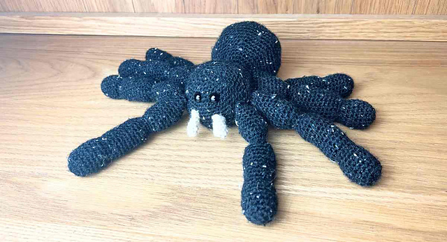 Ravelry: Crochet Tarantula pattern by Lucy Kate