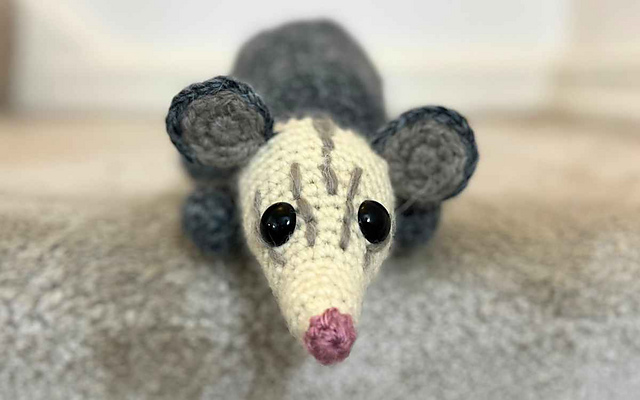 Ravelry: Crochet Opossum pattern by Lucy Kate