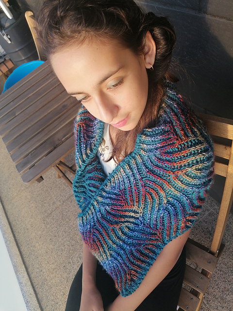 Ravelry: Caminhos Cowl pattern by Lulexa - Monica Cabral