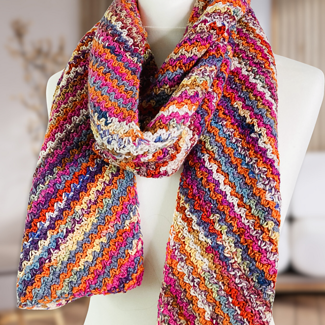 Ravelry: Ric Rac Scarf pattern by Catherine McLennan