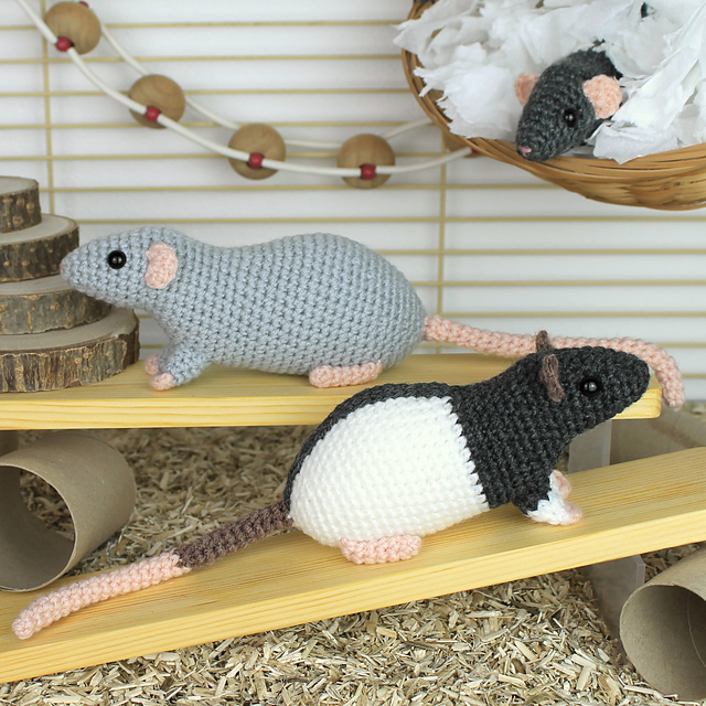Ravelry: Fancy rats pattern by Kati Galusz