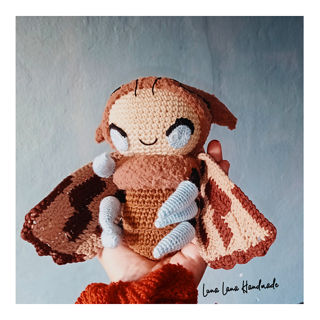 Ravelry: MOTH pattern by Luna Lana Handmade