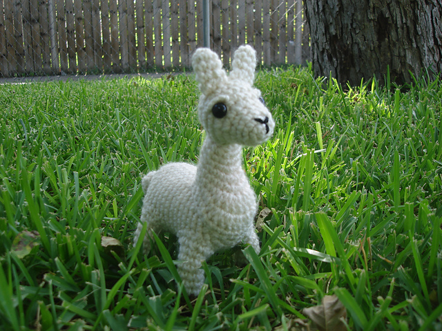 Ravelry: Llama pattern by Lupita Suarez