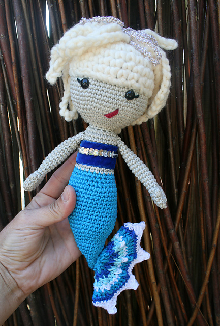 Ravelry: Amigurumi mermaid sirena doll (141) pattern by Luz Mendoza