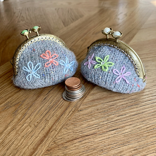 Ravelry: Coins and Doodads pattern by Lynn Christensen