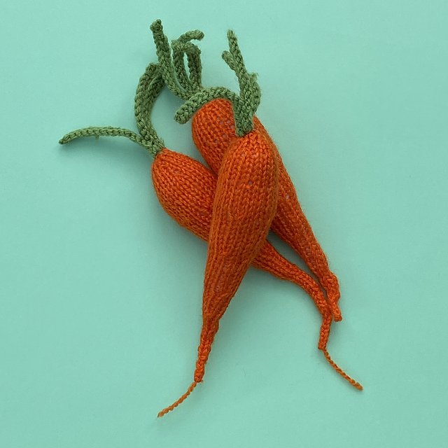 Ravelry: Knitted Carrots pattern by Knit Crochet Create
