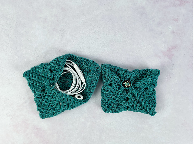 Ravelry: Granny Square Earbud Case pattern by Mary Beth Temple