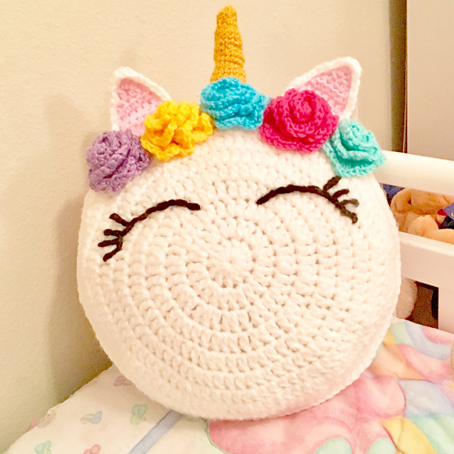 Ravelry: Unicorn Pillow pattern by Susan Capizzi