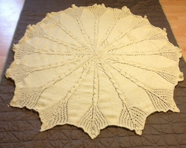 Ravelry: A-Frayed Knot pattern by MMario