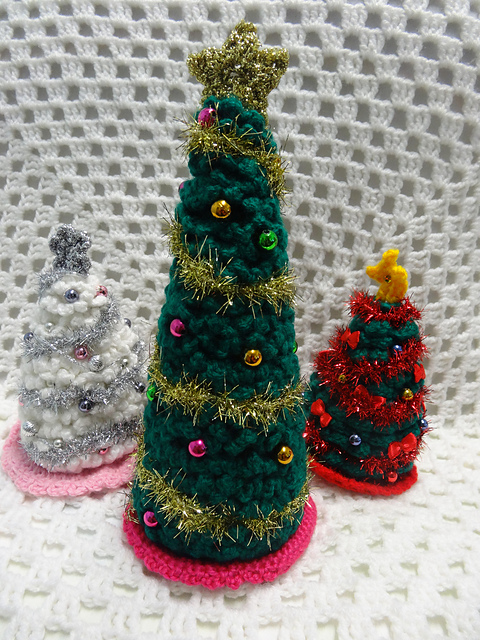 Ravelry: Christmas Tree pattern by Michelle Torresan